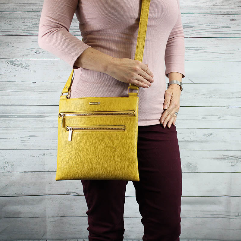 Lee Messenger Crossbody (Mirabella Yellow) – Bella Modi
